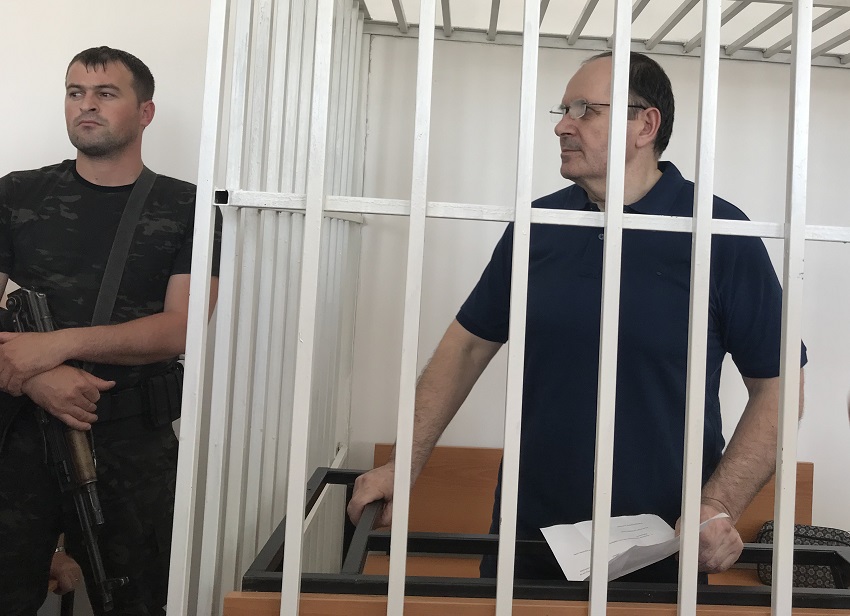 Oyub Titiev, director de la oficina del Centro de Derechos Humanos "Memorial" en Grozni, Chechenia